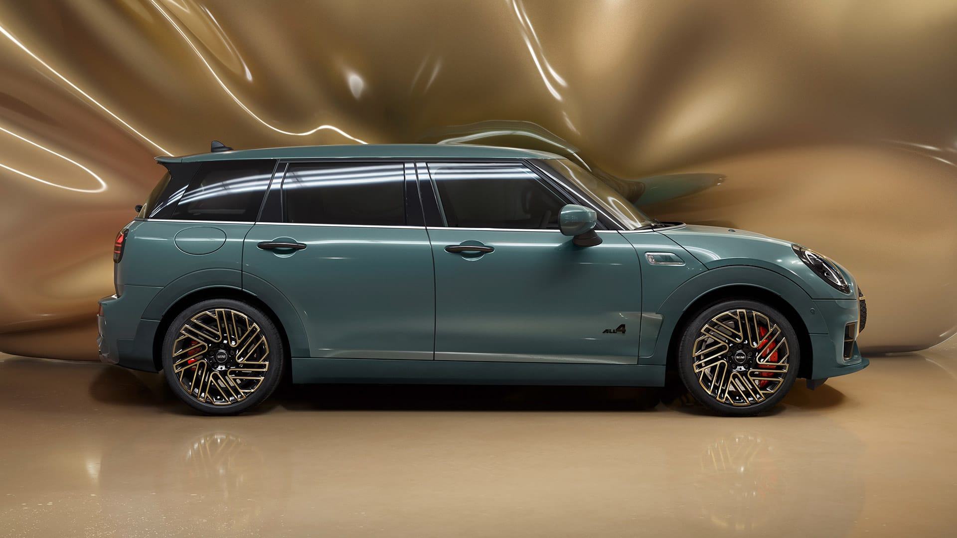 MINI Cooper Clubman Untold Edition