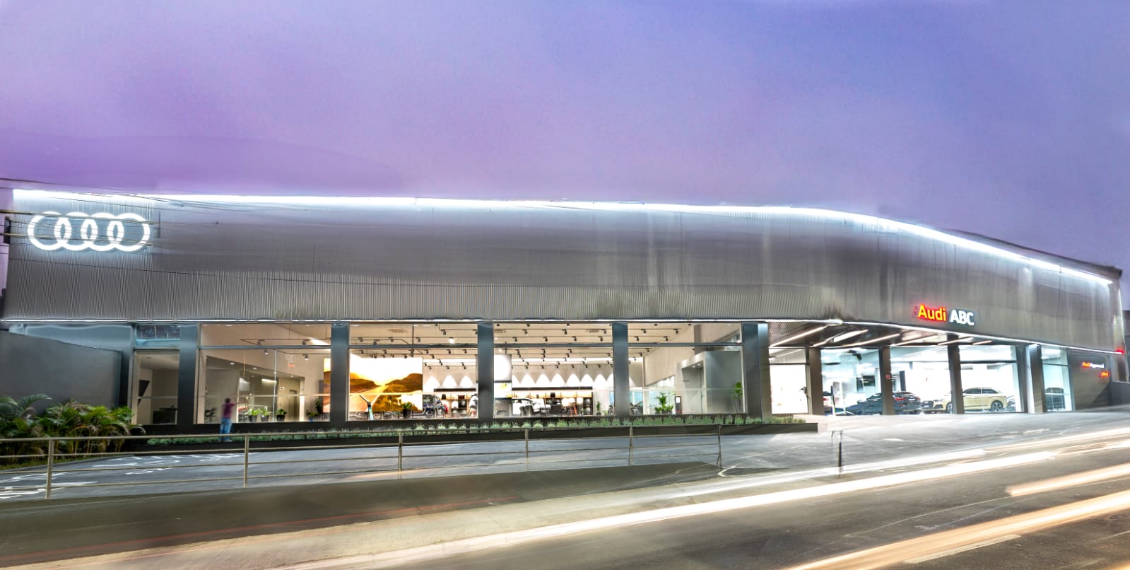 Audi inaugura concessionária com conceito progressivo; Entenda essa ...