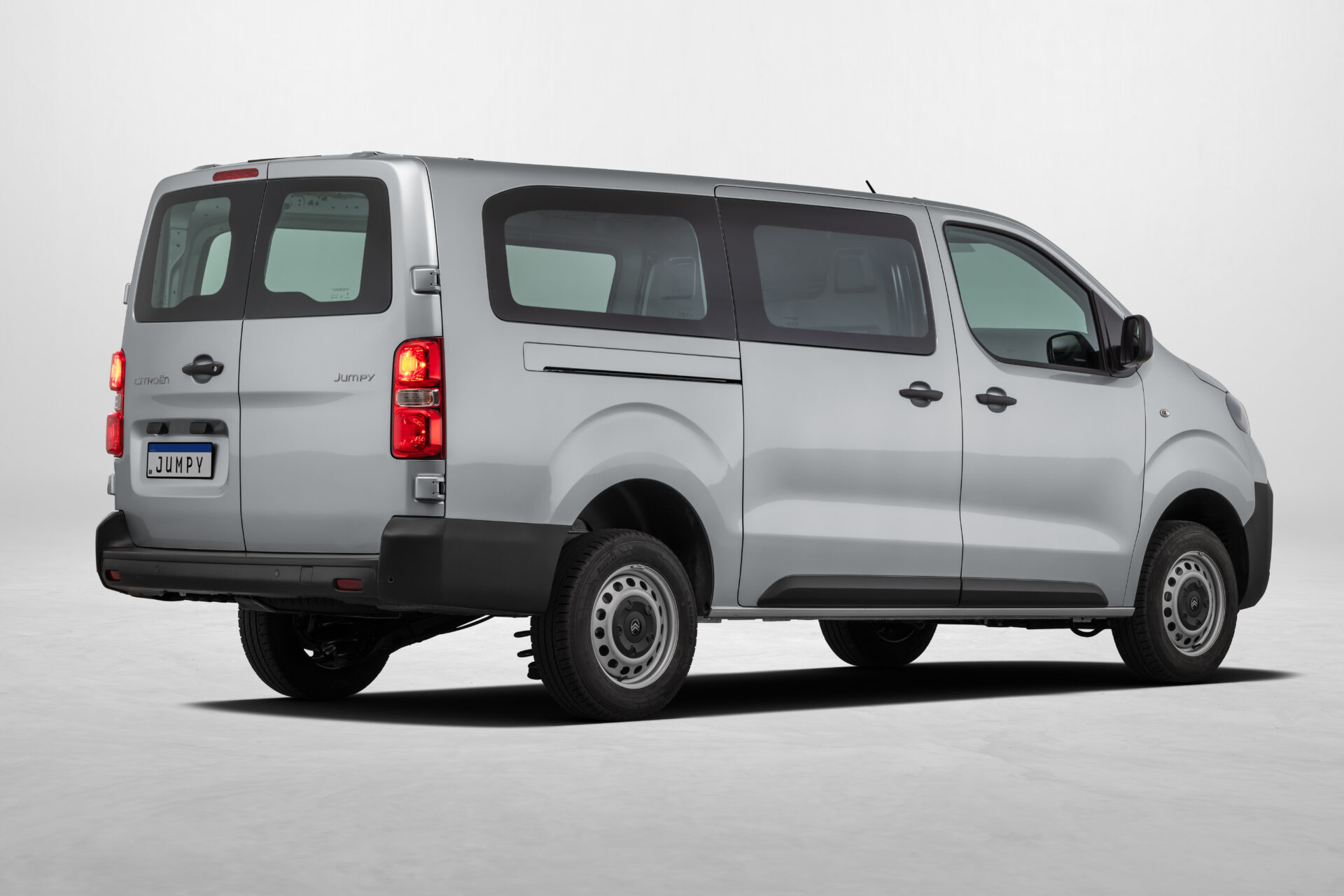 Stellantis renova Citroën Jumpy, Fiat Scudo e Peugeot Expert 2025